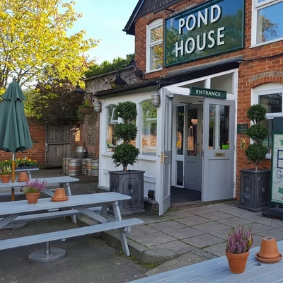 The Pond House Pub in Maidenhead
