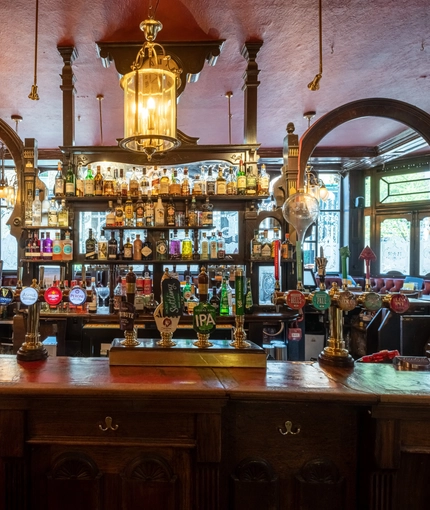 The Camden Head Pub Restaurant in Islington