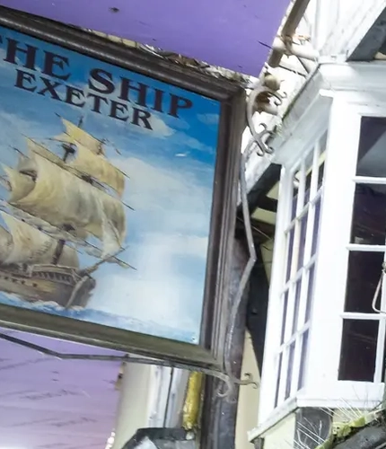 The Ship Pub Restaurant in Exeter