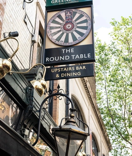 The Round Table Pub Restaurant in Covent Garden