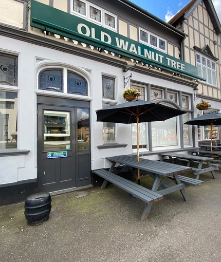 The Old Walnut Tree Pub Restaurant in Southend-on-Sea