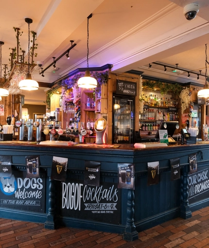 The Fox & Crown Pub Restaurant in Sutton-In-Ashfield