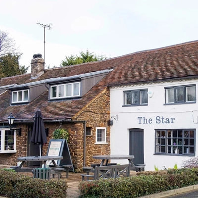 The Star Pub Restaurant in Chalton Luton