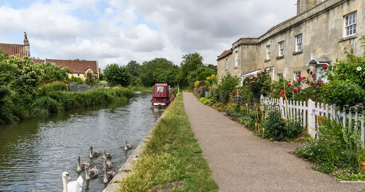 Countryside Pub Walks with AllTrails | Chef & Brewer