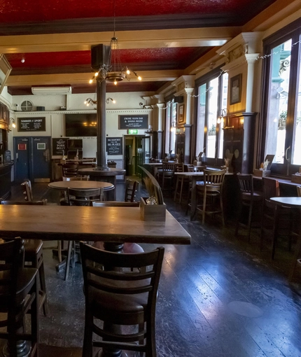 The Railway Pub Restaurant in London