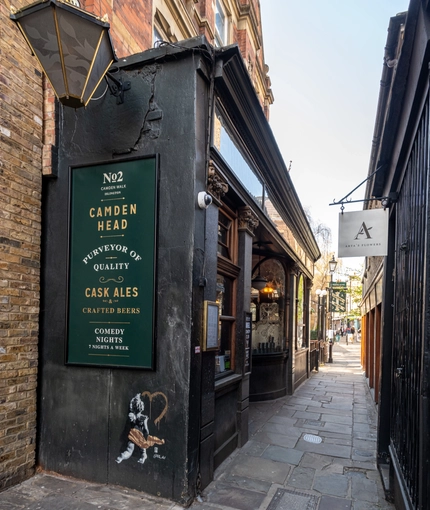 The Camden Head Pub Restaurant in Islington