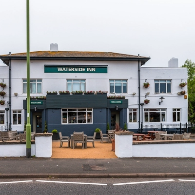 The Waterside Inn Pub Restaurant in Goodrington Paignton