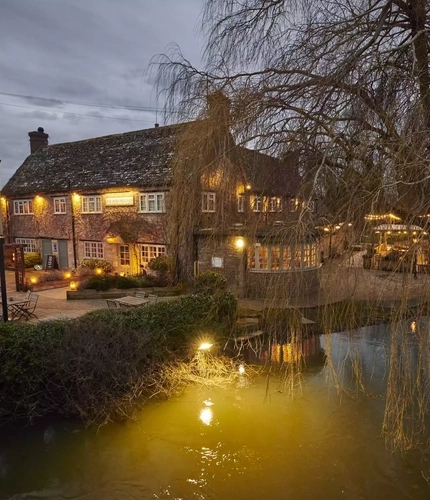 The Best Country Pubs | Chef & Brewer
