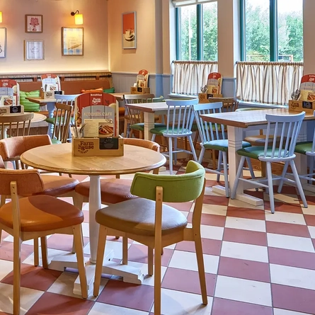 Café | Farmhouse Kitchen