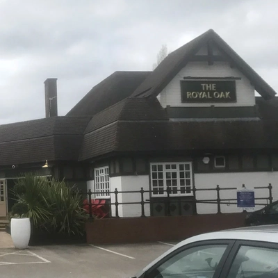 The Royal Oak Pub Restaurant in Bromborough, Wirral