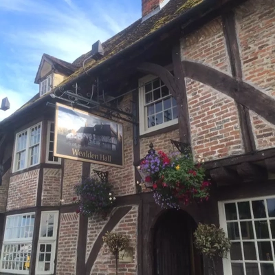The Wealden Hall Pub Restaurant in Larkfield Aylesford
