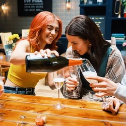 The Commodore Pub Restaurant in Bournemouth