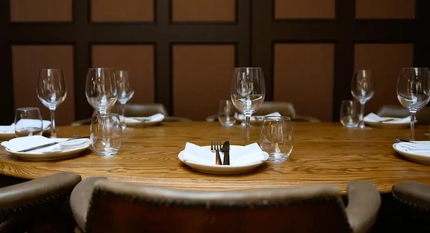 Book a Table at Chesterfield Arms, Mayfair | Chesterfield