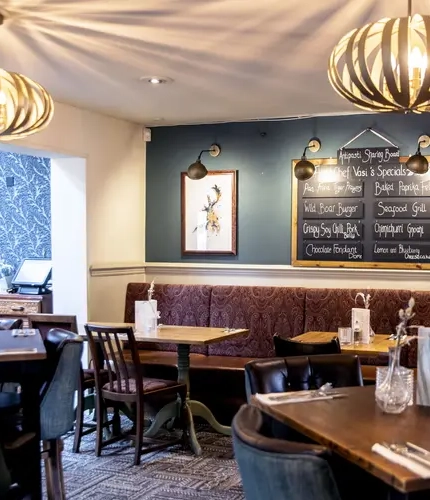 White Hart Pub Restaurant in Chalfont St Giles,